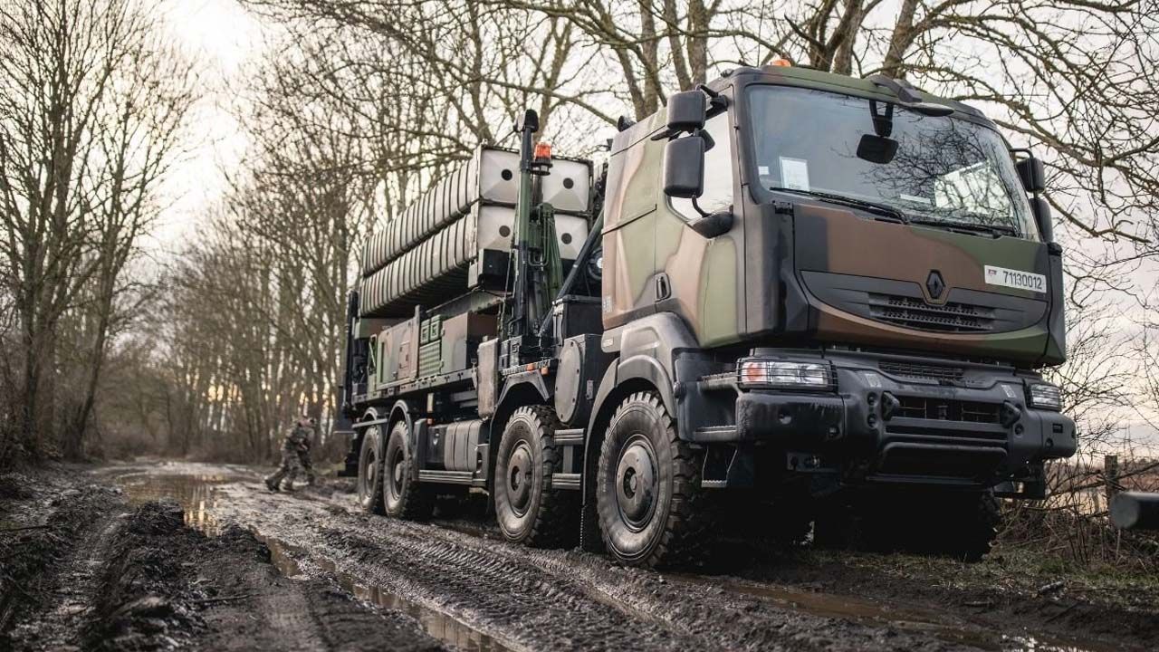 Fransa, 600 milyon avroluk hava savunma sistemi sözleşmesi imzaladı ...